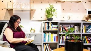 Meet Debbie - Aviva plc